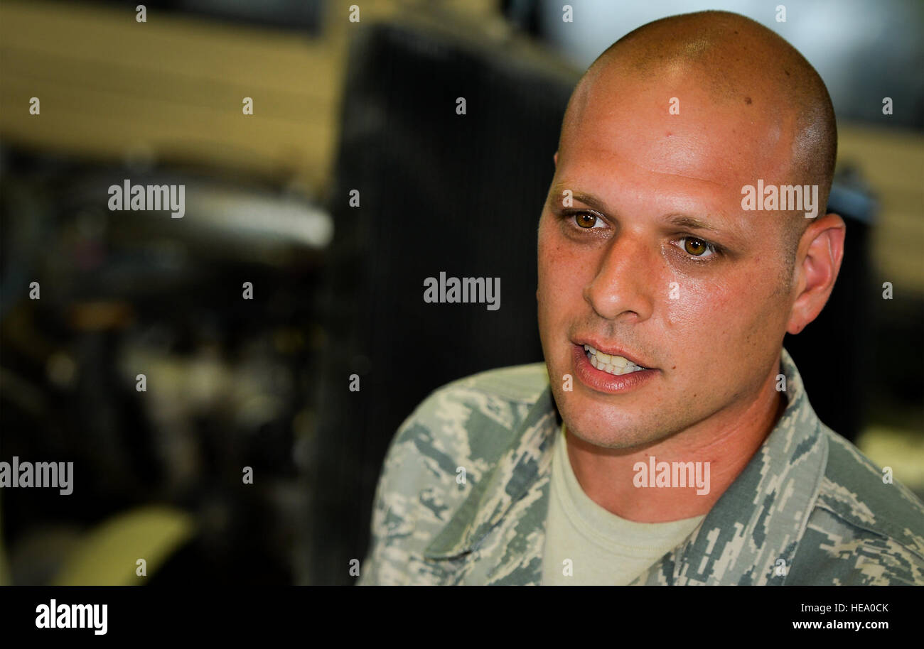 Staff Sgt. Matthew Di Terlizzi, 1st Special Operations Logistics ...