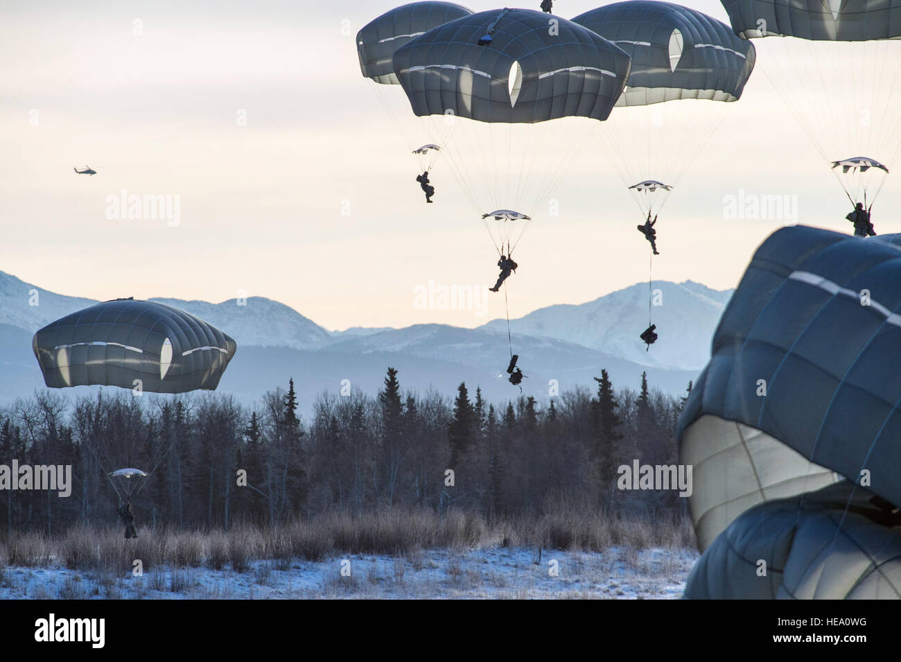 U.S. Army paratroopers, assigned to A Battery, 2nd Battalion, 377th ...