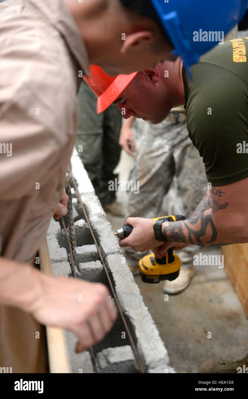 Marine corps combat engineer hi-res stock photography and images - Alamy