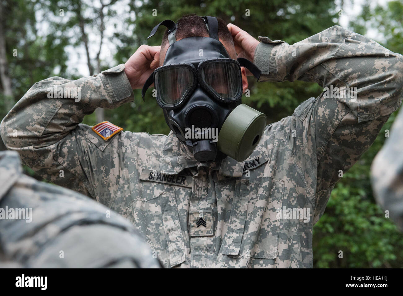 Soldiers from Charlie Company, 307th Expeditionary Signal Battalion ...