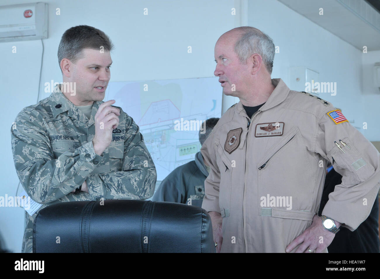 Gen. Duncan McNabb, commander, U.S. Transportation Command, spends time ...