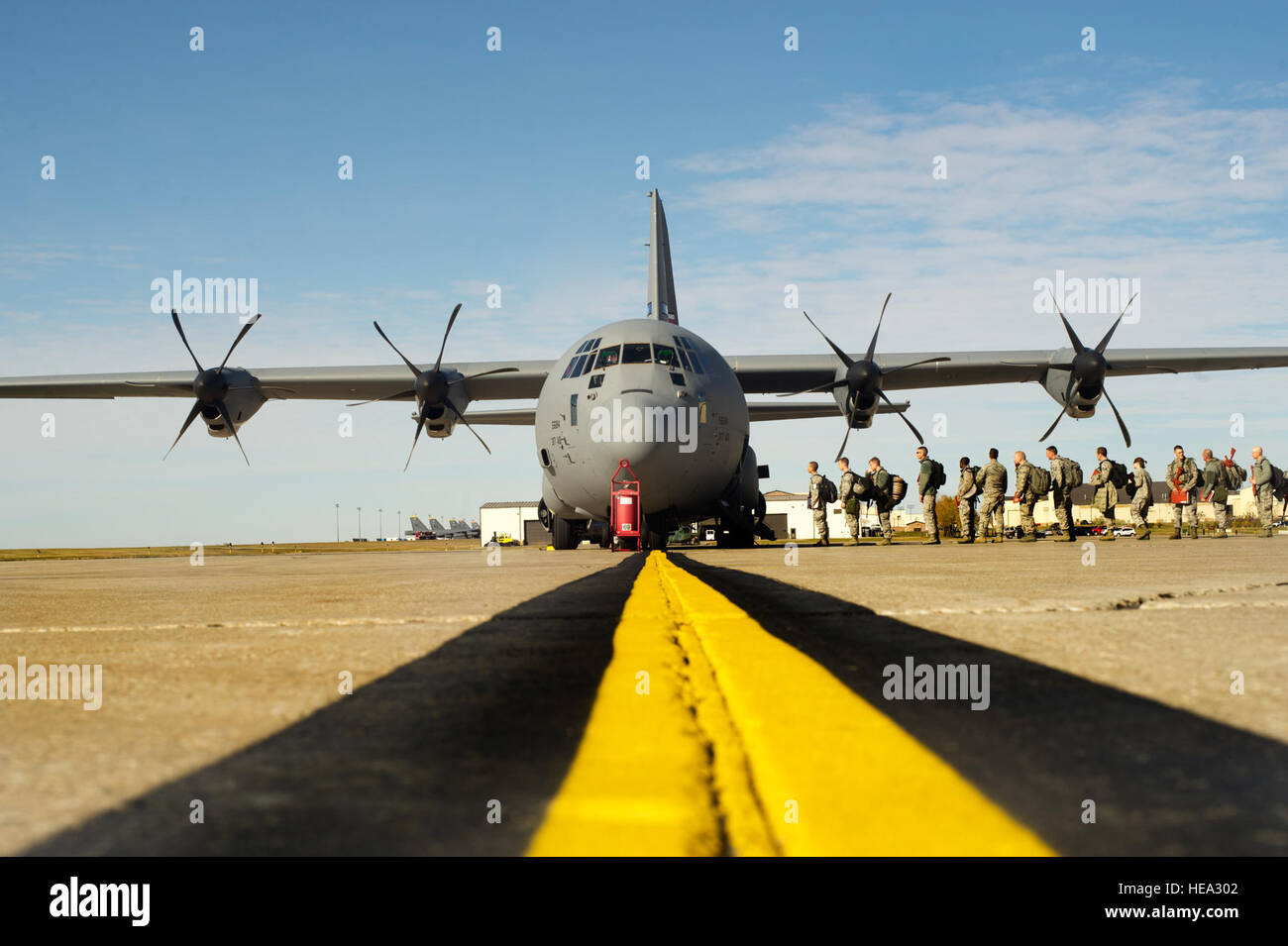 Global thunder 15 hi-res stock photography and images - Alamy