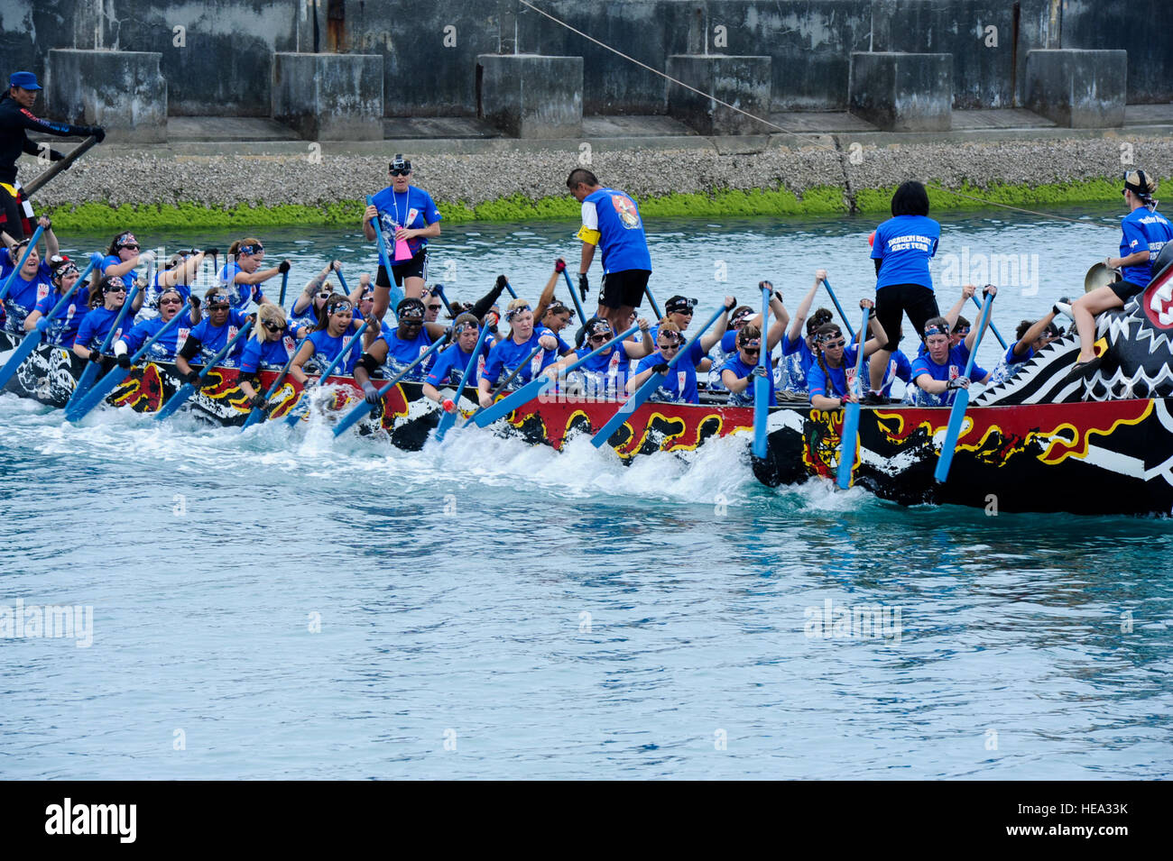 The Shogun Women???s Dragon Boat Team paddles down the river during the ...