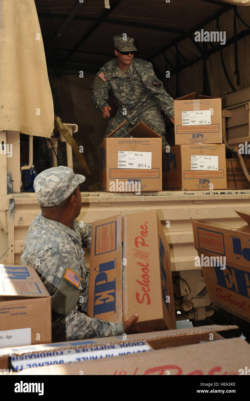 Louisiana National Guardsmen, 927th Sapper Company, 769th Engineer ...