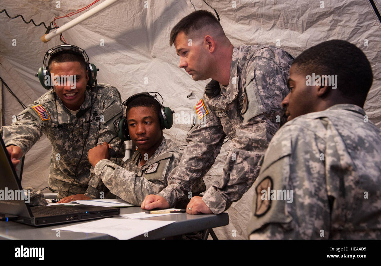 U.S. Army Soldiers of the 545th Transportation Harbormaster Detachment ...