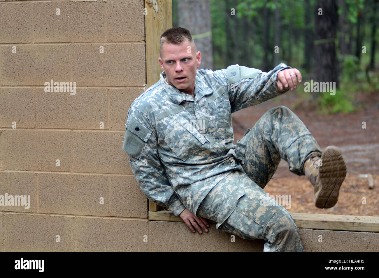 U.S. Staff Sgt. Scott Tinney, 202nd Explosive Ordnance Disposal team ...
