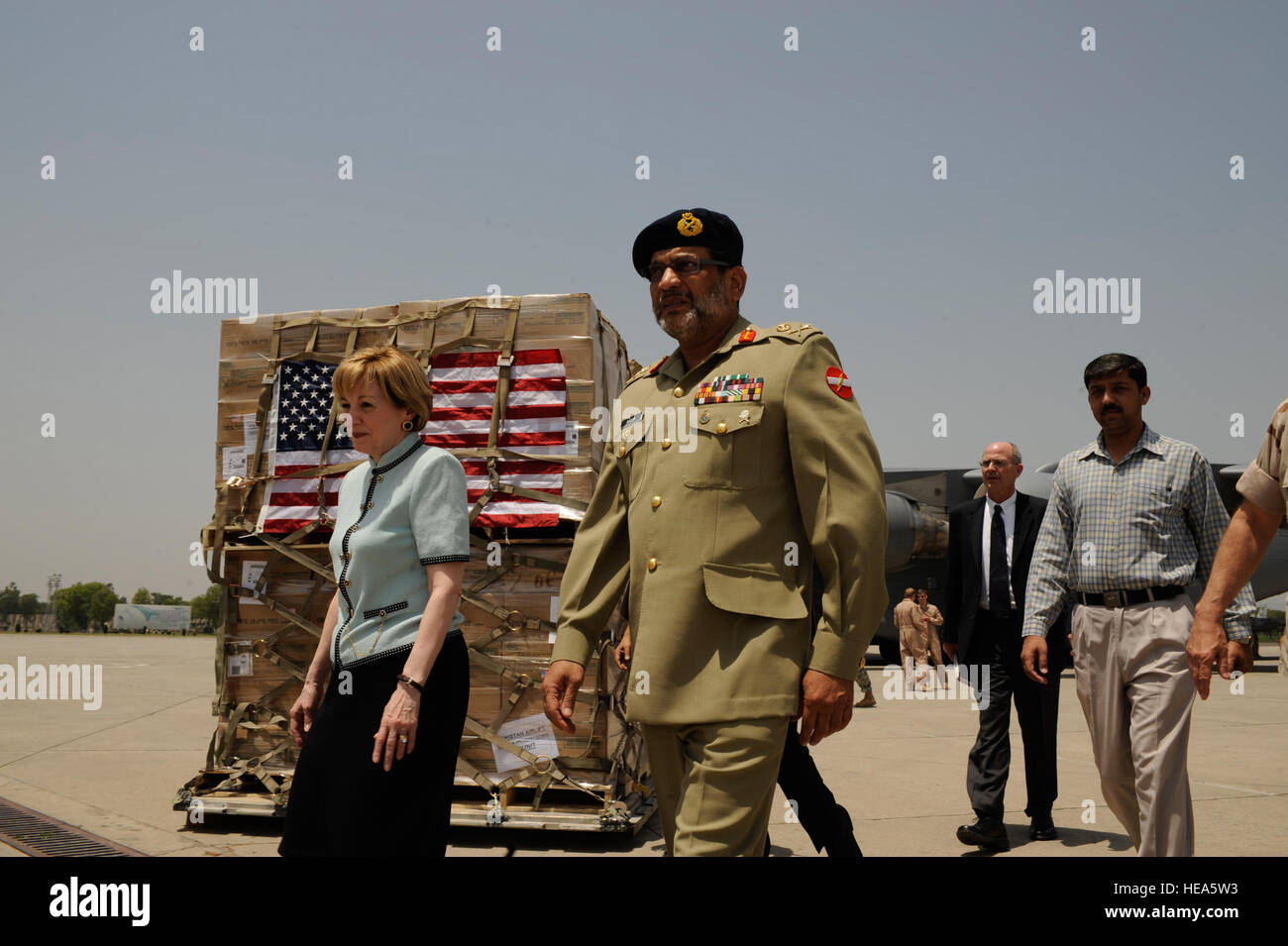 U.S. Ambassador to Pakistan Anne W. Patterson walks with Pakistani Army ...
