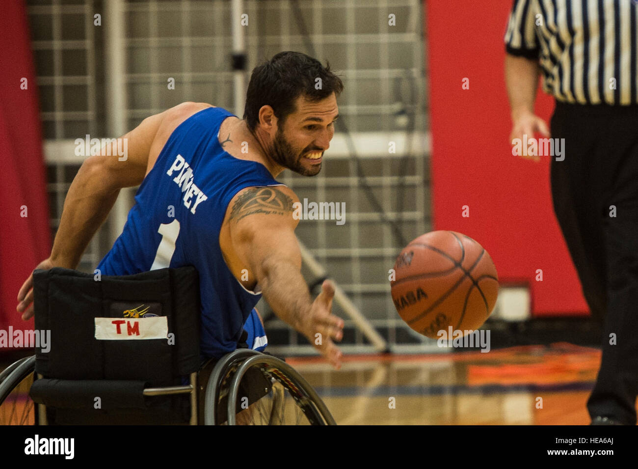 Air Force athlete Ryan Pinney participates in wheelchair basketball ...
