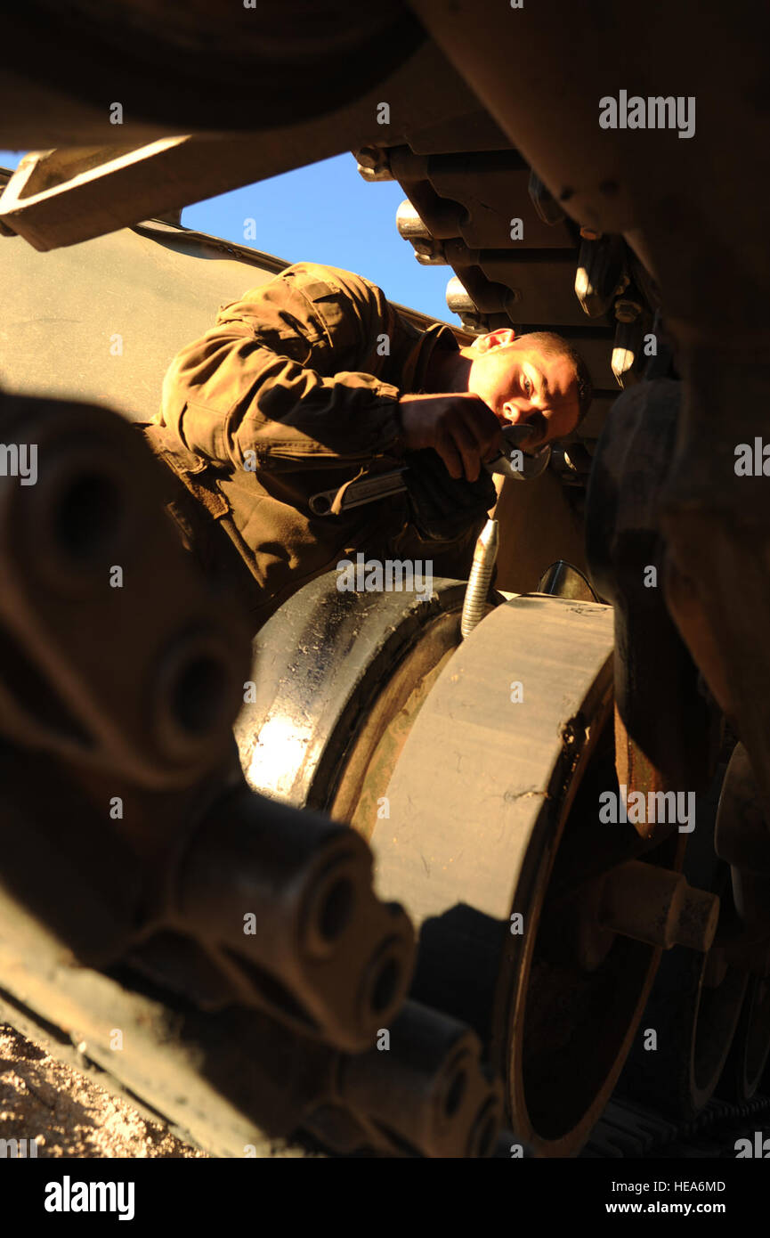 A Marine from 1st Tank Battalion adjusts equipment during Integrated ...