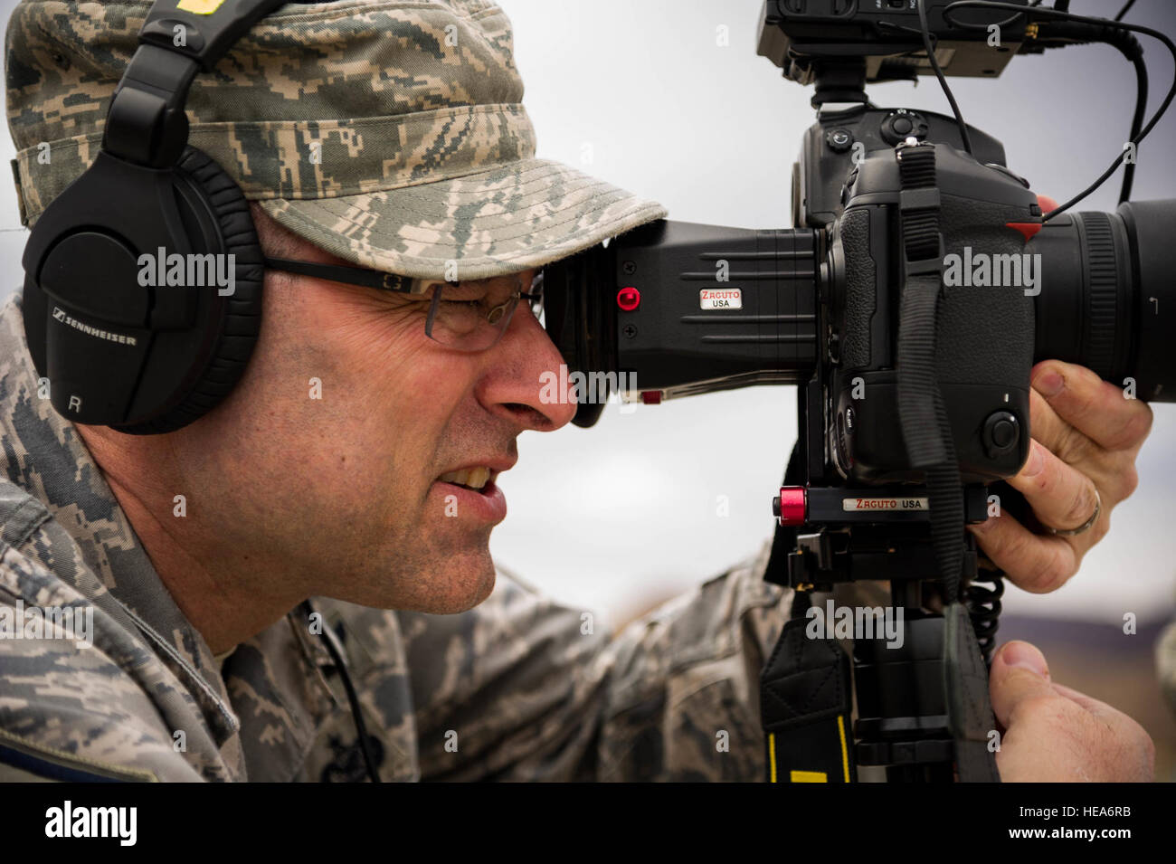 U.S. Air Force Master Sgt. Jon Nimmo Sr., aerial combat photographer ...