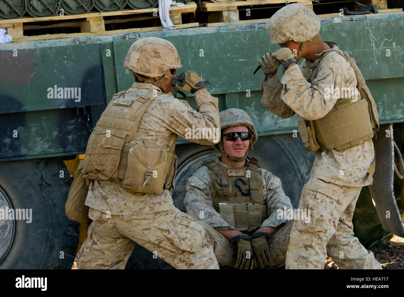 U.S. Marines assigned to Alpha Battery, 1st Battalion, 12th Marine ...