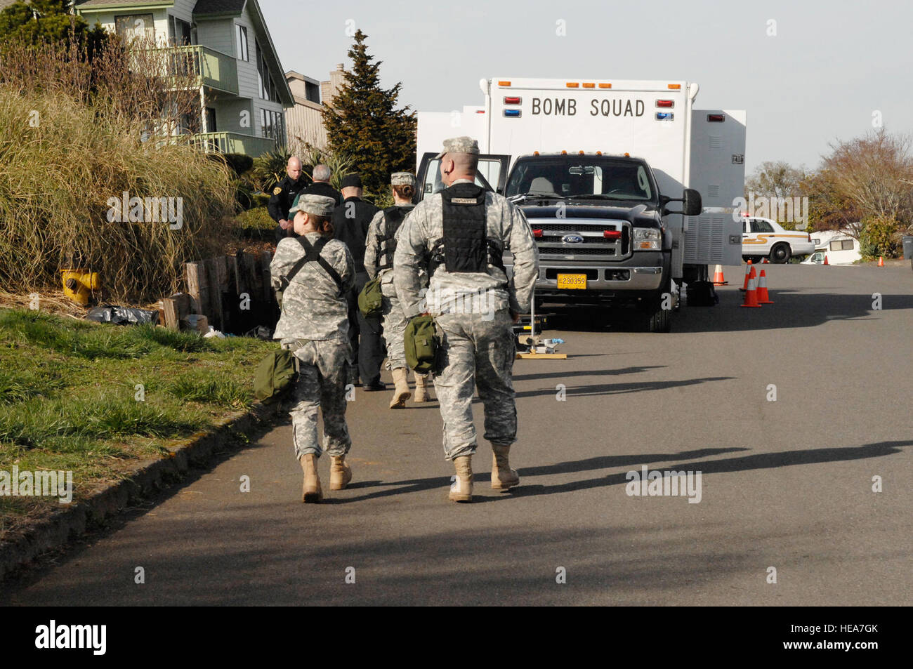 The Oregon National Guard's 102 Civil Support Team coordinates with ...