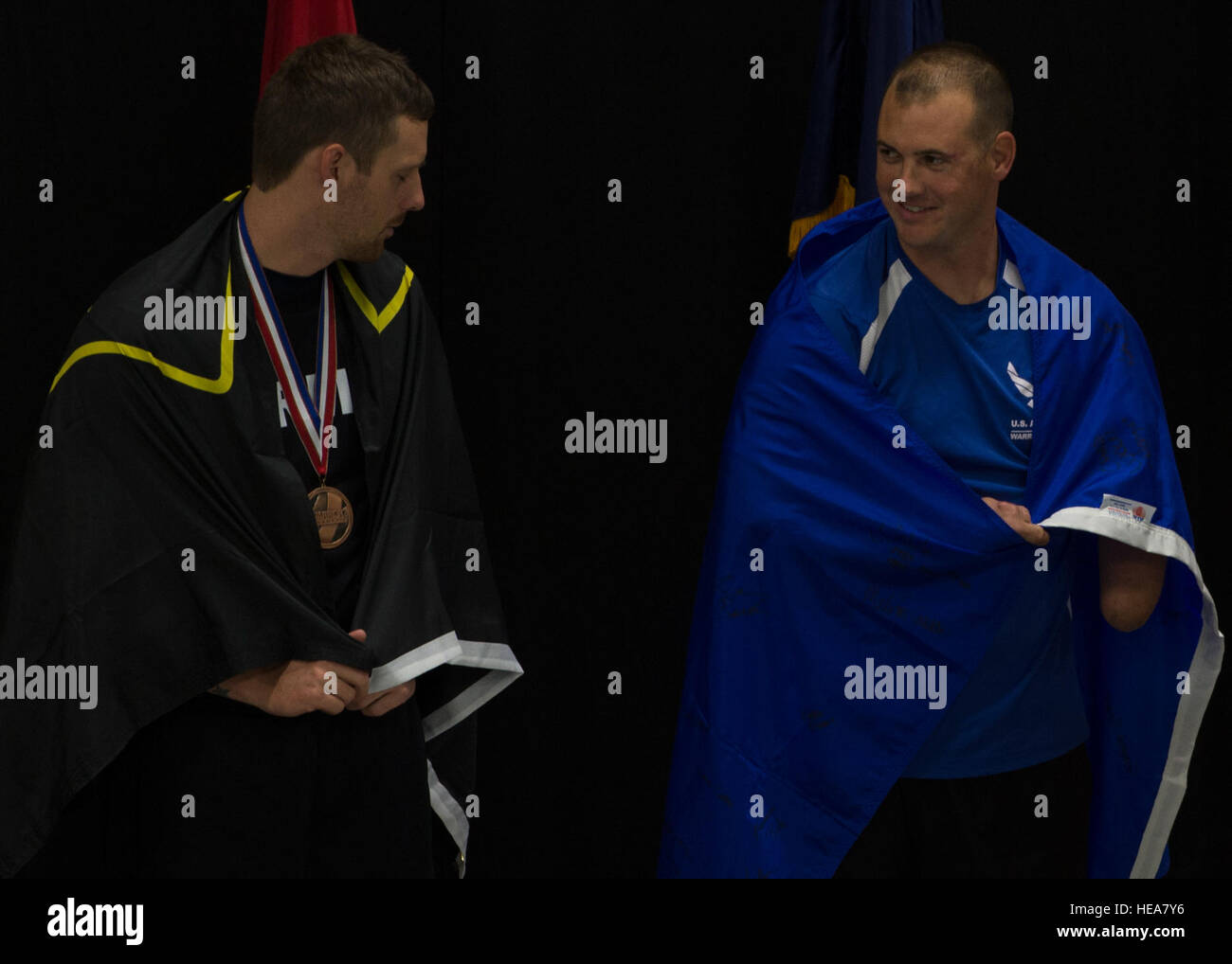 Athlete receiving medal hi-res stock photography and images - Alamy