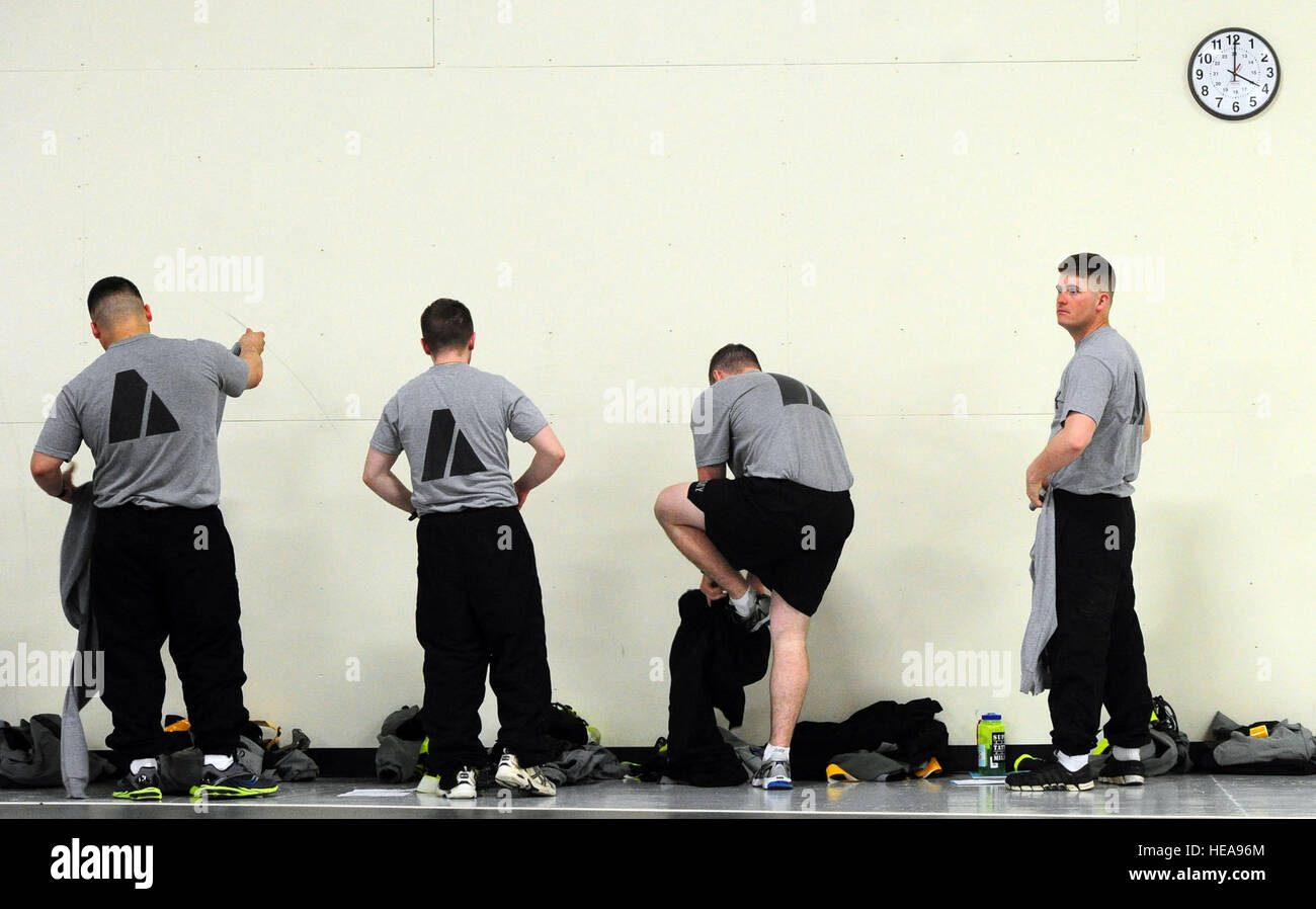 Parachute infantrymen at Joint Base Elmendorf-Richardson, Alaska ...