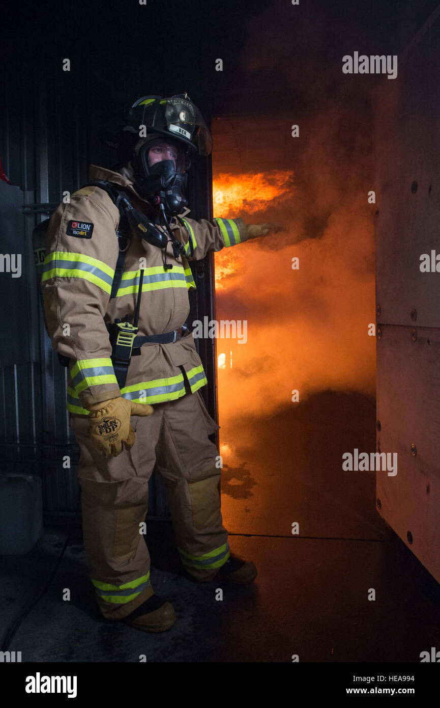 Adam ems hi-res stock photography and images - Alamy