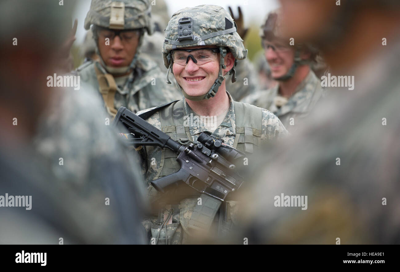 Army staff sgt justin native hi-res stock photography and images - Alamy