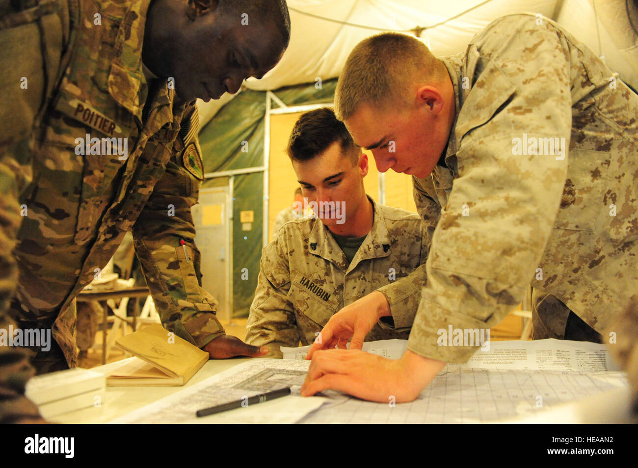 Class members from the Joint Noncommissioned Officers Course 3-14, plot ...