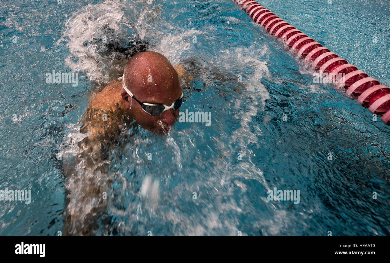 Scott Mengel, an Australian athlete, participates in a swimming ...