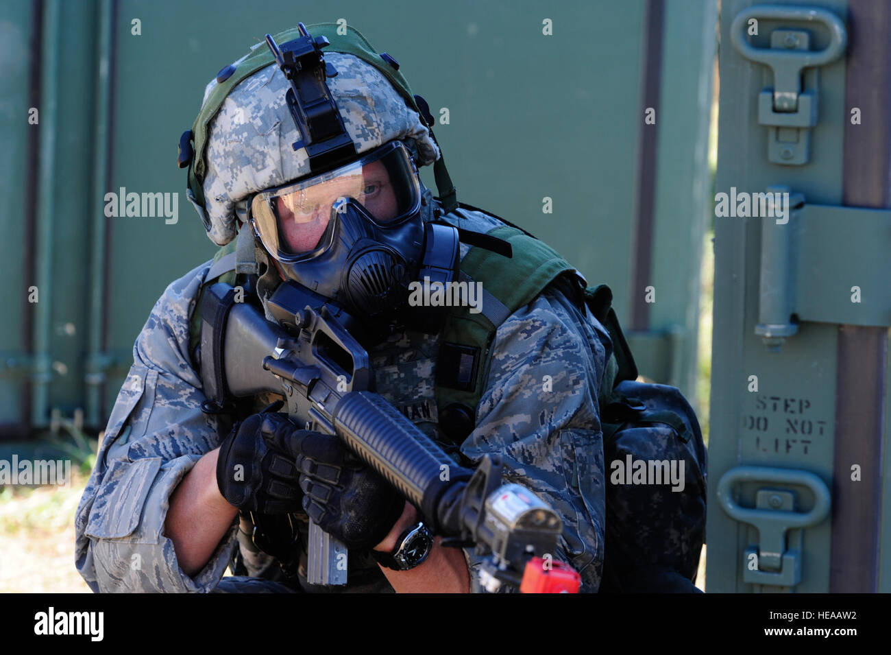 570th crg hi-res stock photography and images - Alamy