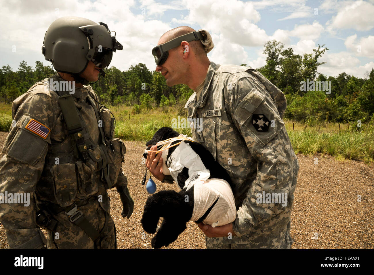 U.S. Army Staff Sgt. Ryan Parmelee with the 405th Bravo Company, Combat ...