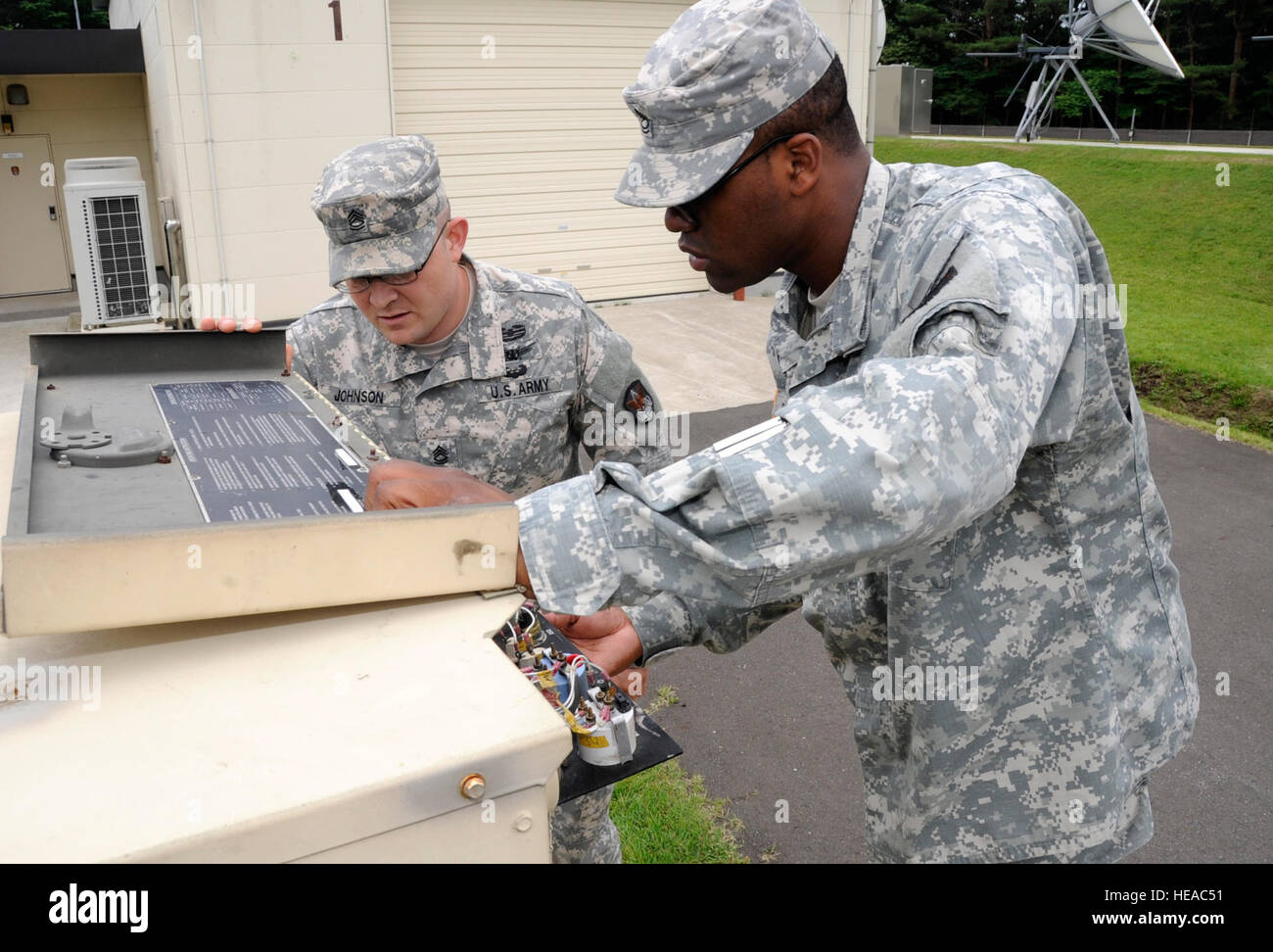 U.S. Army Sgt. 1st Class Jeffrey Johnson, Delta Detachment 1st Base ...
