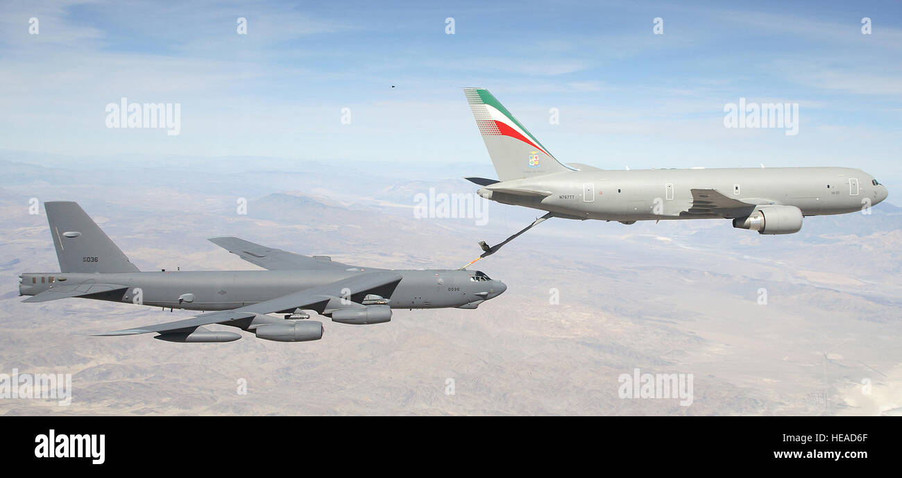 An Italian Air Force Boeing 767 tanker refuels an Edwards B-52 over ...