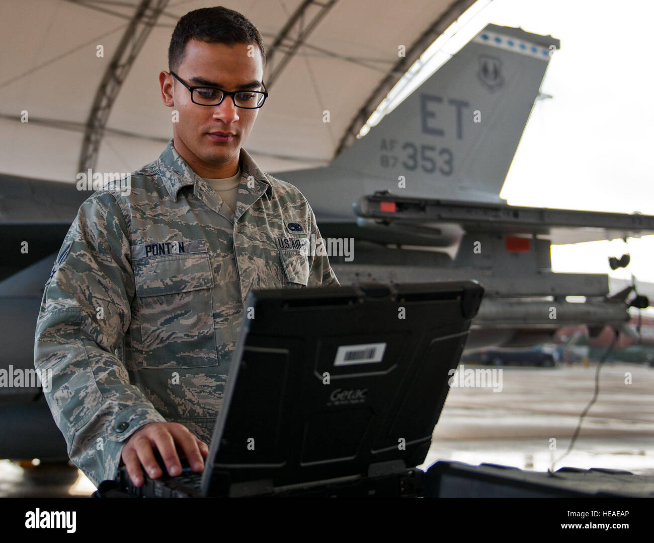 96th test wing f 16 fighting hi-res stock photography and images - Alamy