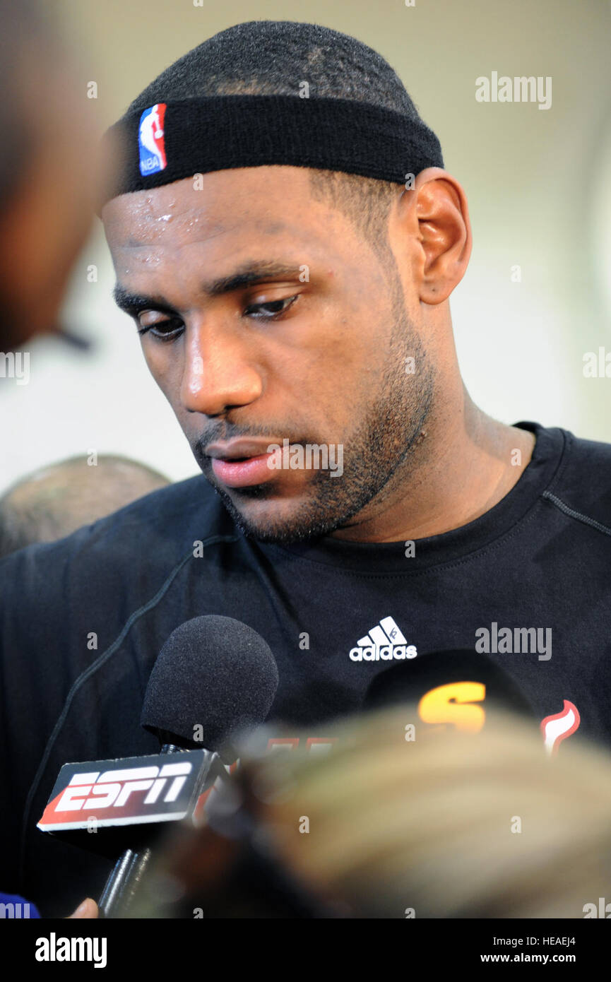 Lebron james heat hi-res stock photography and images - Alamy