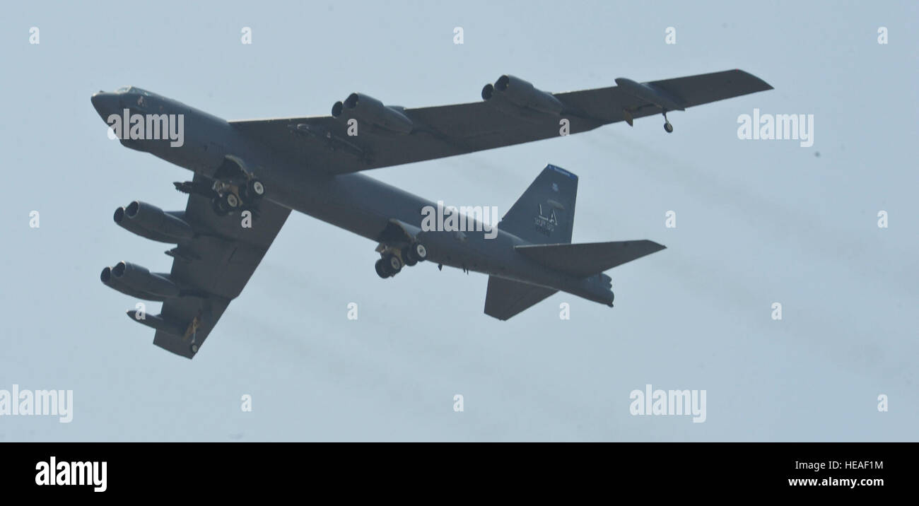 A B-52 Stratofortress assigned to the 2nd Bomb Wing, Barksdale Air ...