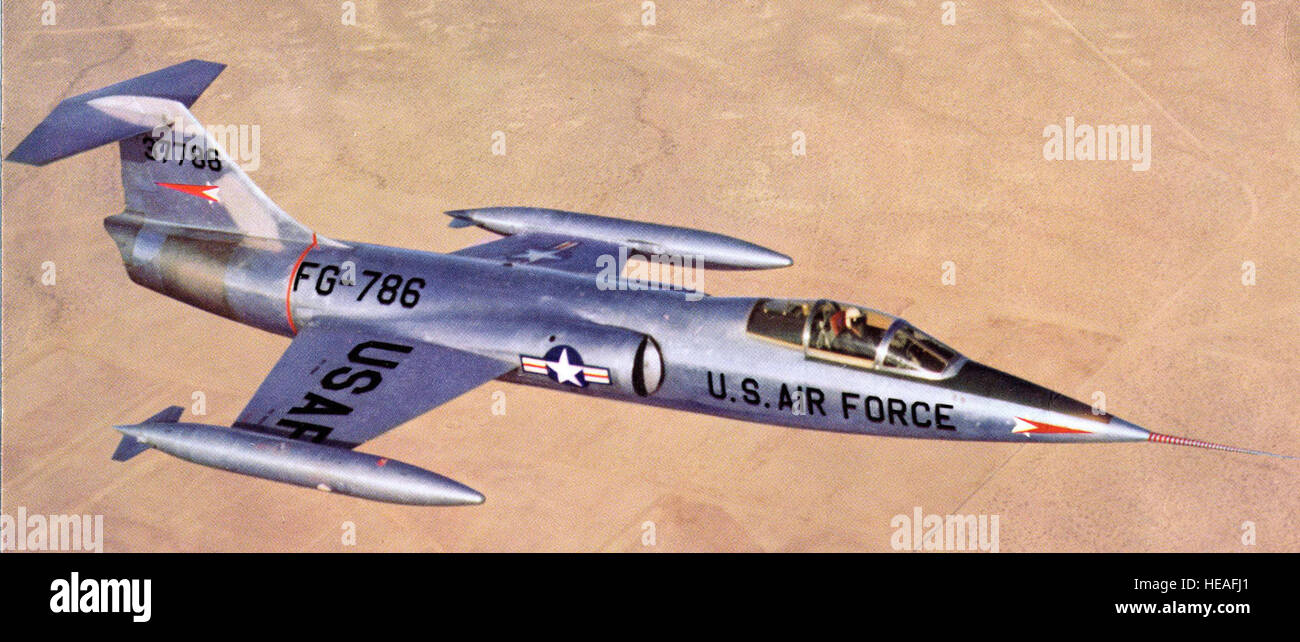 Lockheed XF-104 (S/N 53-7786) in flight. (U.S. Air Force photo Stock ...