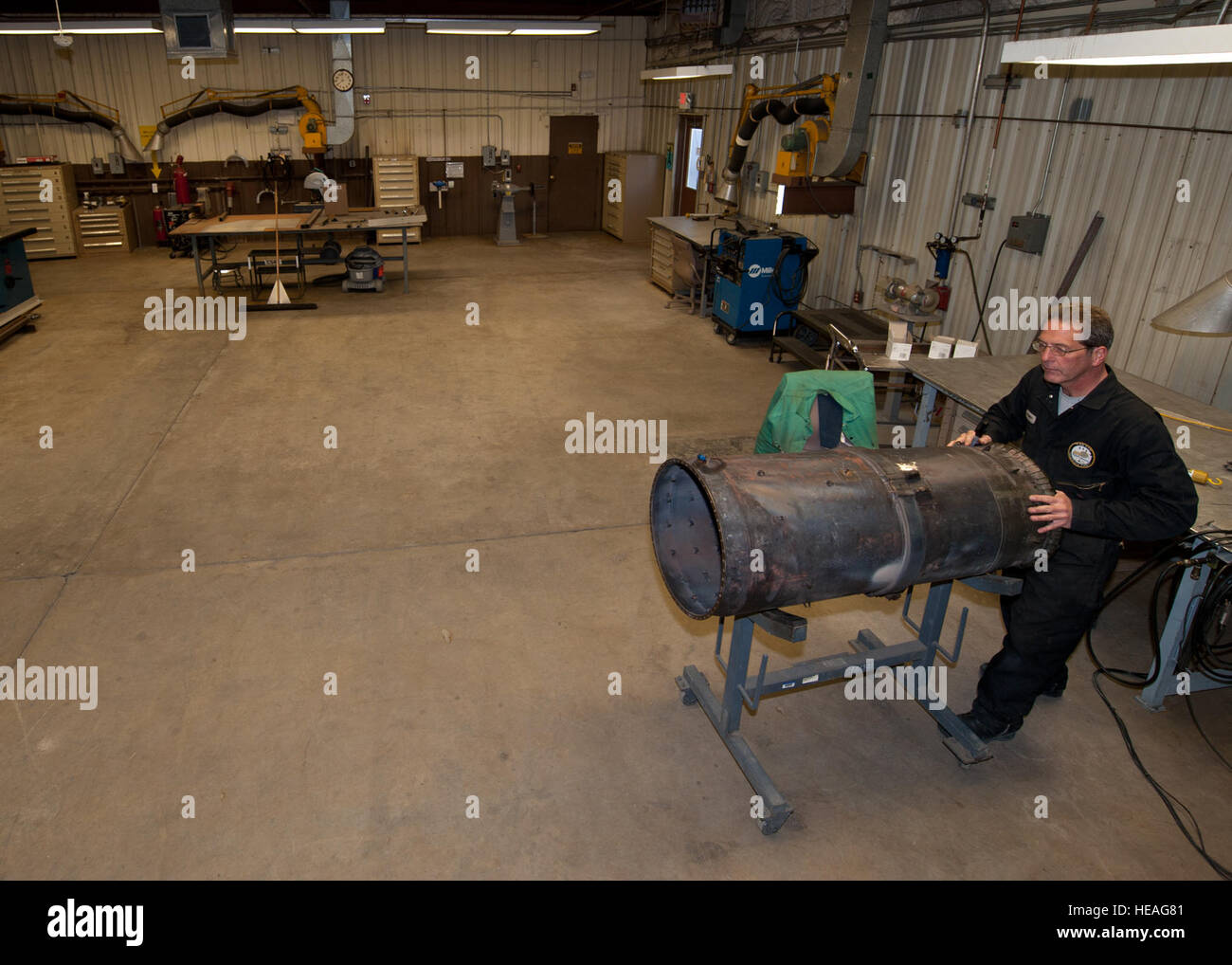 HOLLOMAN AIR FORCE BASE, N.M.-- Barry Broadhead, a welder with M1 ...