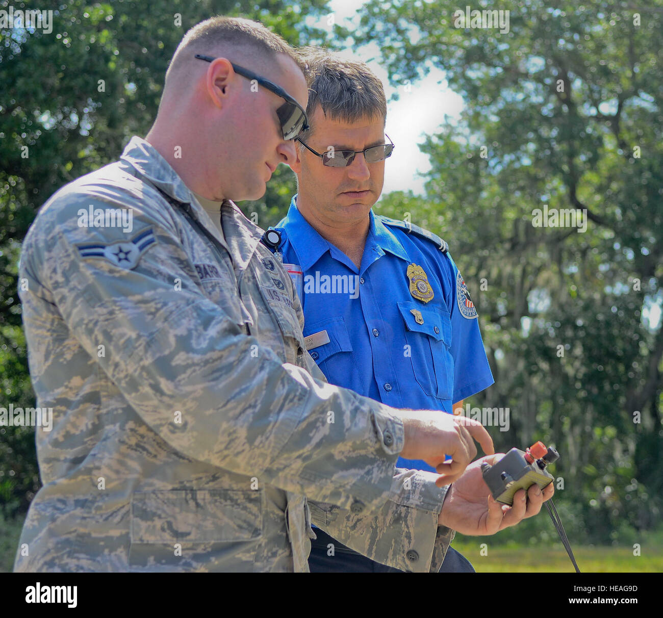 6th Civil Engineer Squadron EOD personnel conduct joint training with ...