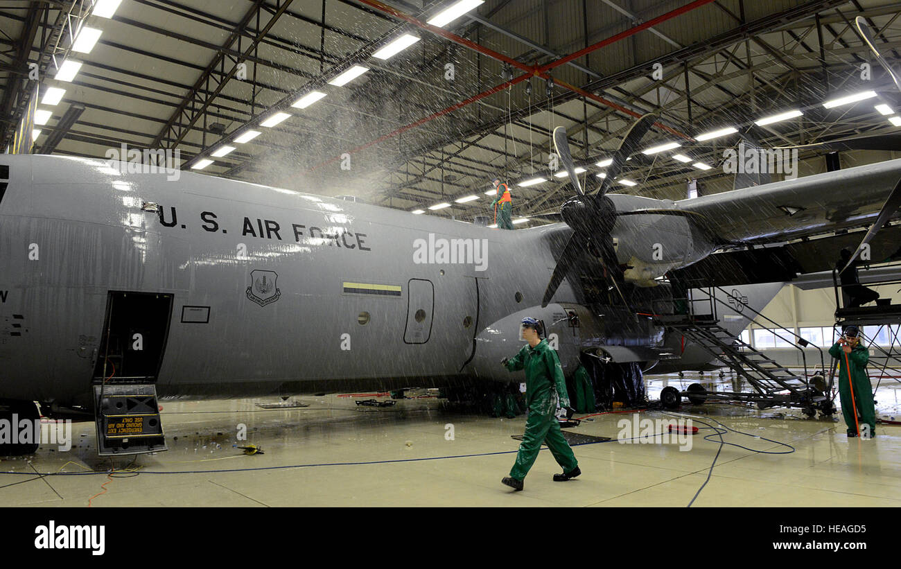 86th Maintenance Squadron Airmen wash a C-130J Super Hercules before a ...
