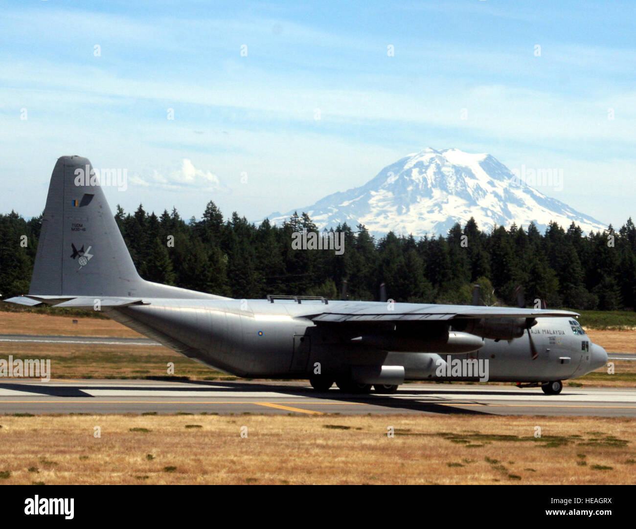 Humanitarian_support hi-res stock photography and images - Alamy