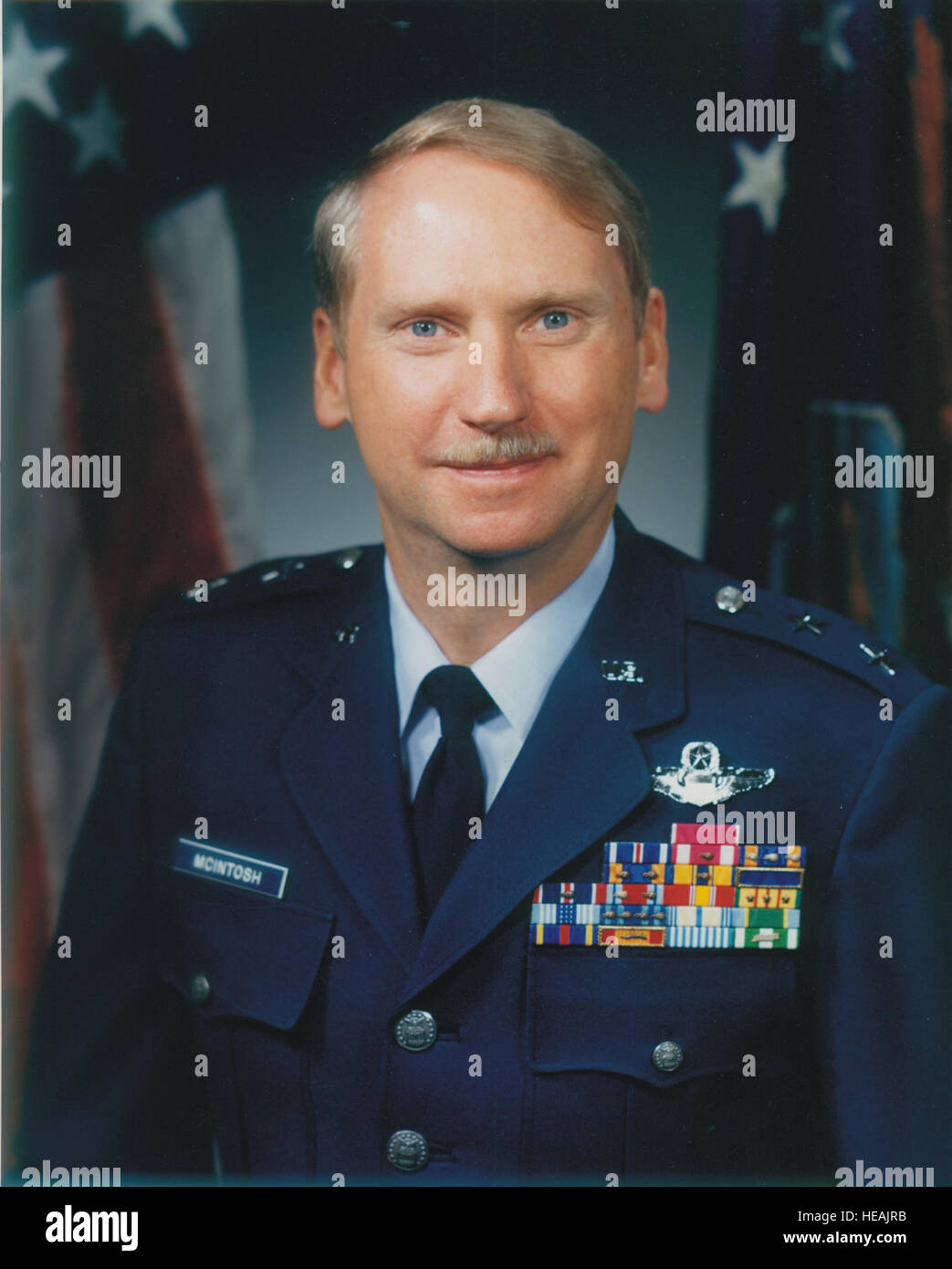 Maj. Gen. Robert A. McInstosh, chief of AFR, November 1994 - June 1998 ...