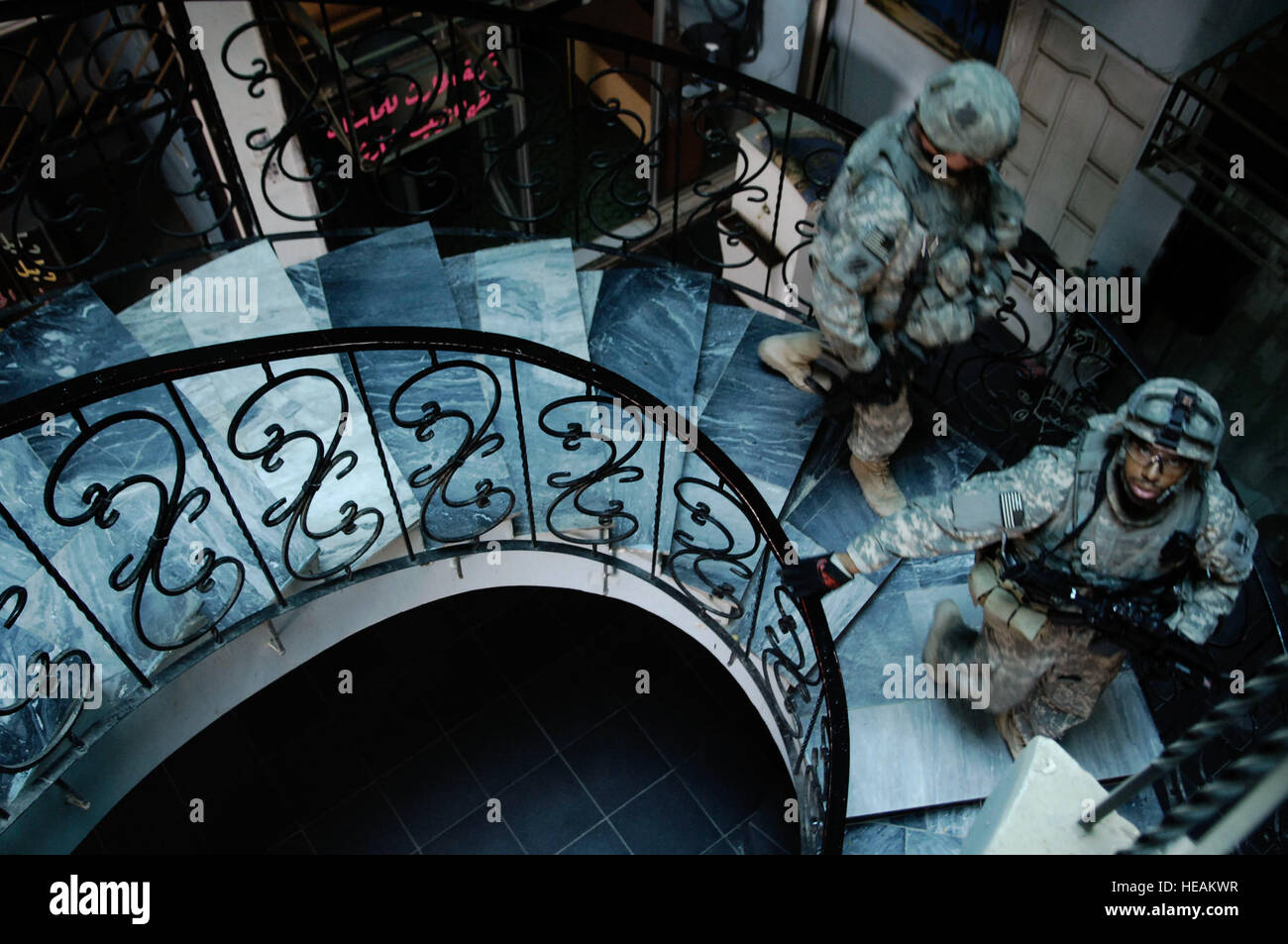 U.S. Army Multi-National Division - Baghdad Staff Sgt. Lionel Ifill a ...