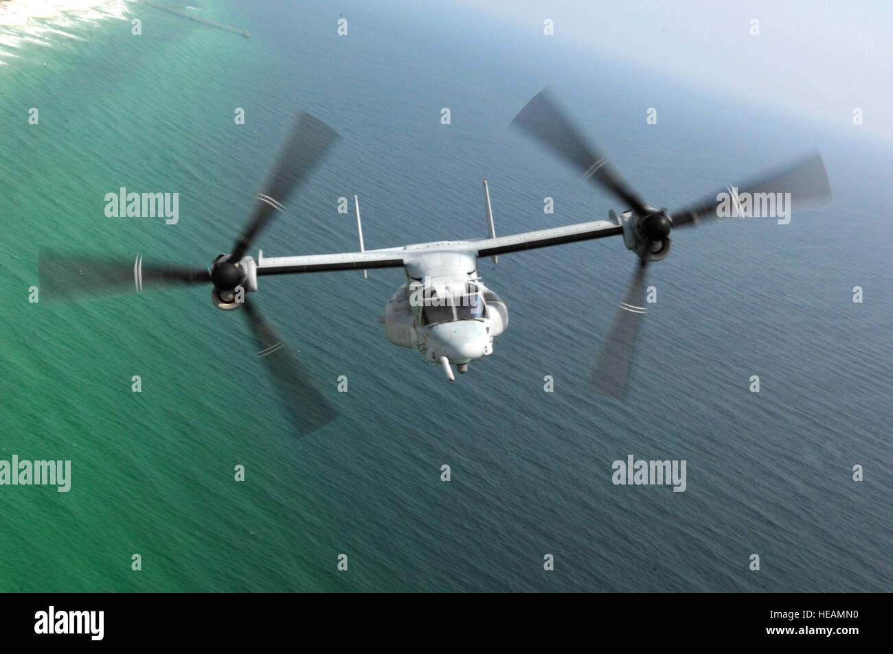 A U.S. Marine Corps MV-22 Osprey from Marine Medium Tiltrotor Training ...