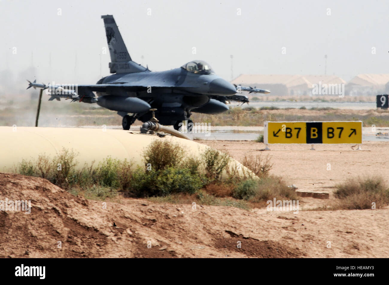An air force f 16 fighting falcon at balad air base hi-res stock ...