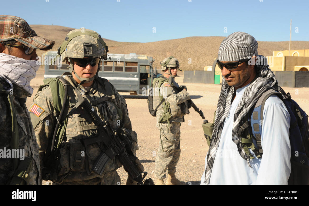 U.S. Army 1LT. Ston Barnard, left, 4th Brigade 9th Infantry Division ...