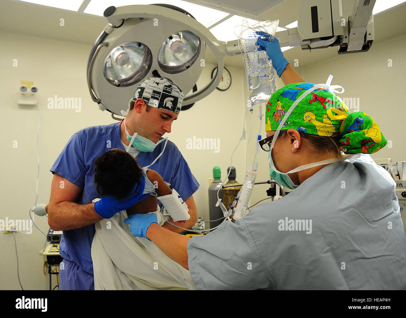 U.S. Air Force Capt. Matthew Vanderhoek, anesthesia resident from San ...