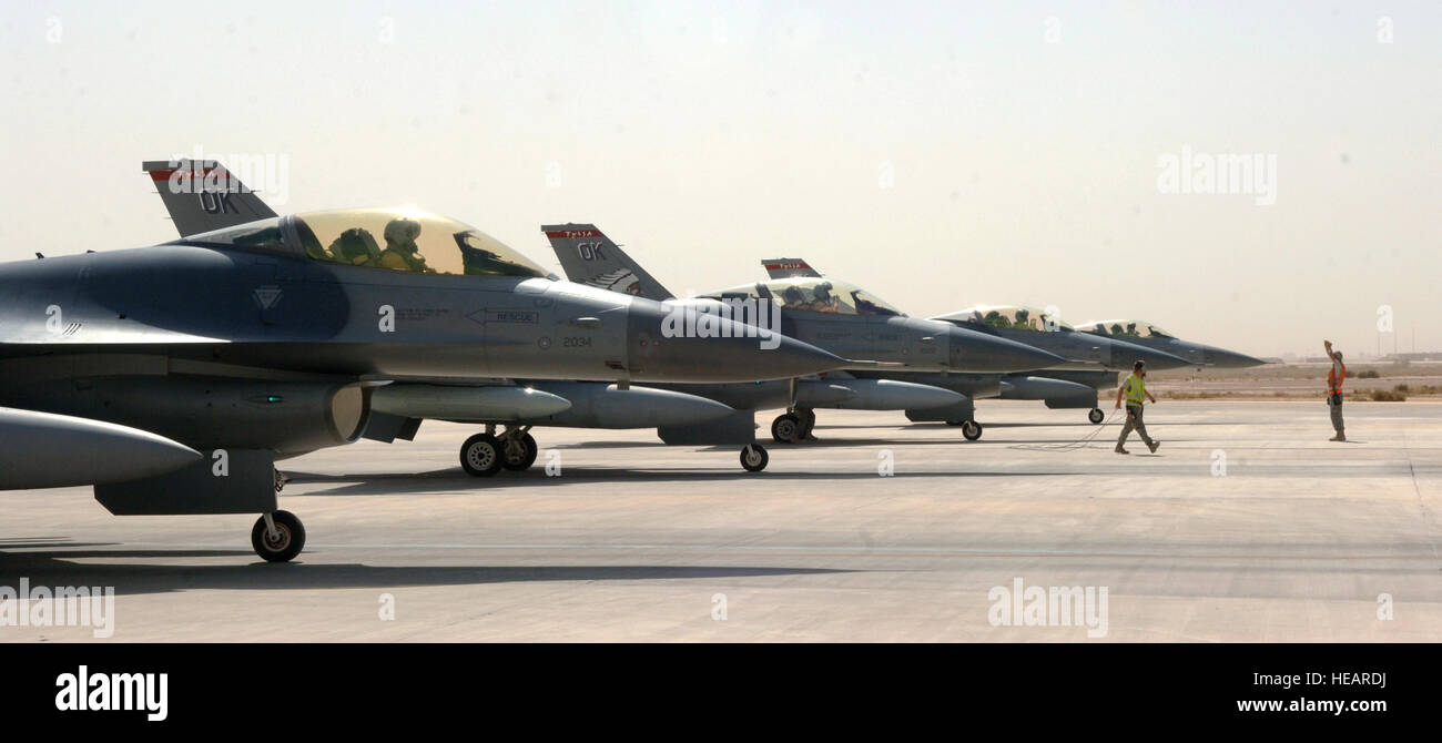 F-16 Fighting Falcons from the Air National Guard's 138th Fighter Wing ...