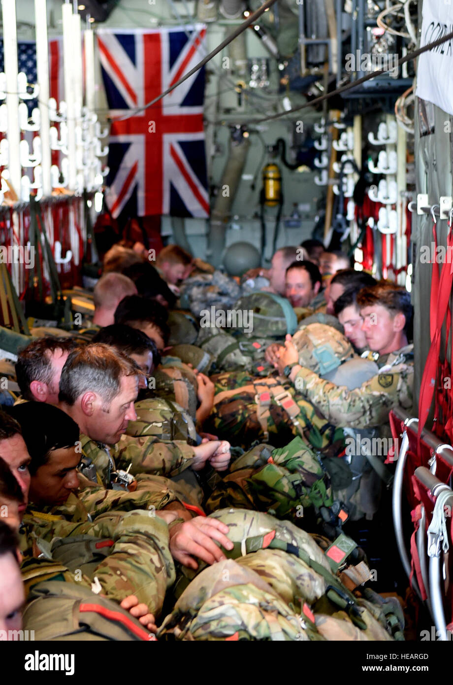British army parajumpers from the 16th Air Assault Brigade and U.S ...