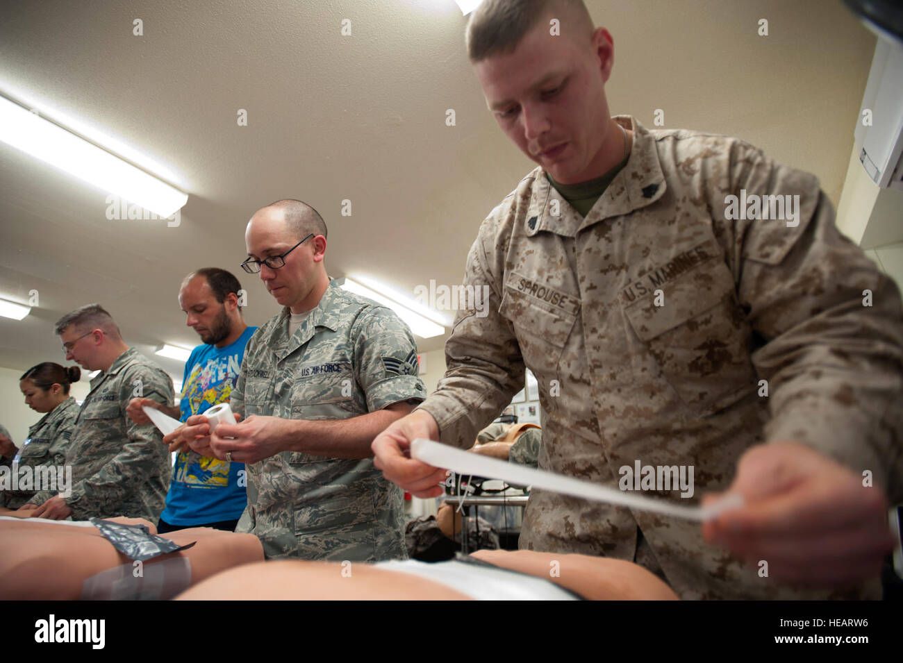 Department of defense contract hi-res stock photography and images - Alamy