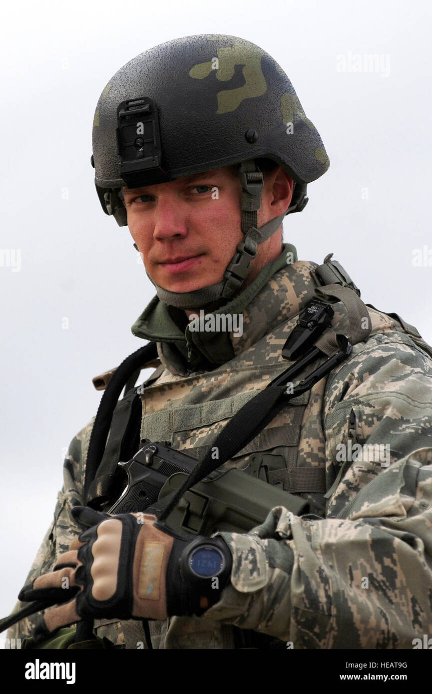 U.S. Air Force Staff Sgt. James Rybacki and his military working dog ...