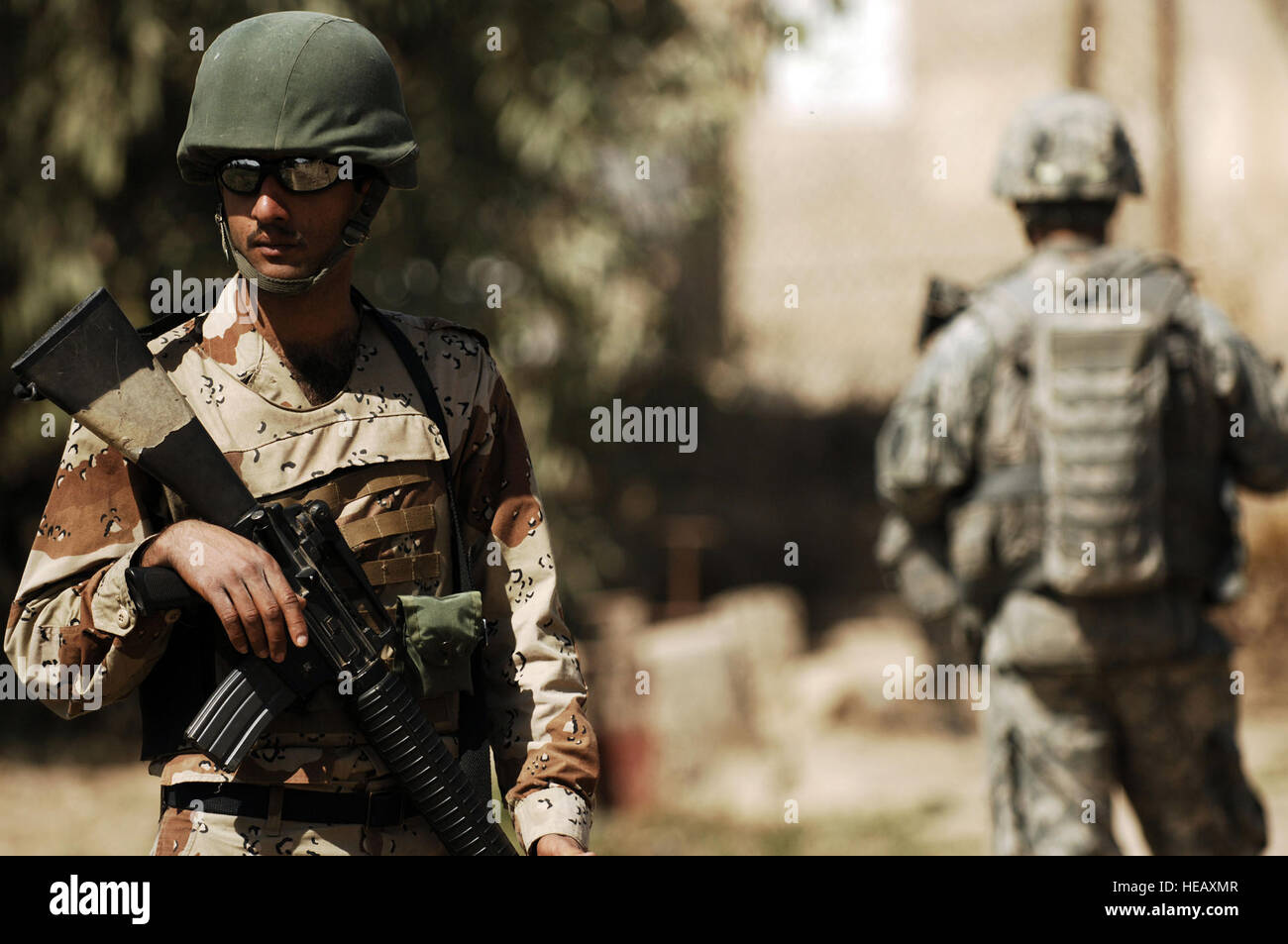 An Iraqi Army soldier from 1st Tank Battalion, 2nd Battalion, 9th Iraqi ...