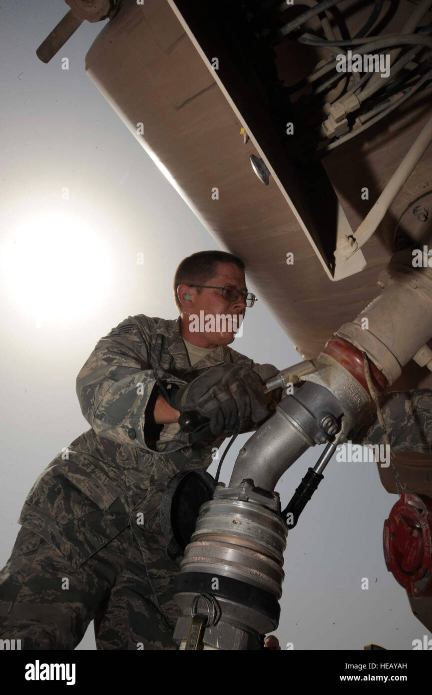 SATHER AIR BASE, Iraq – Staff Sgt. Jason Klingbiel, 447th Expeditionary ...