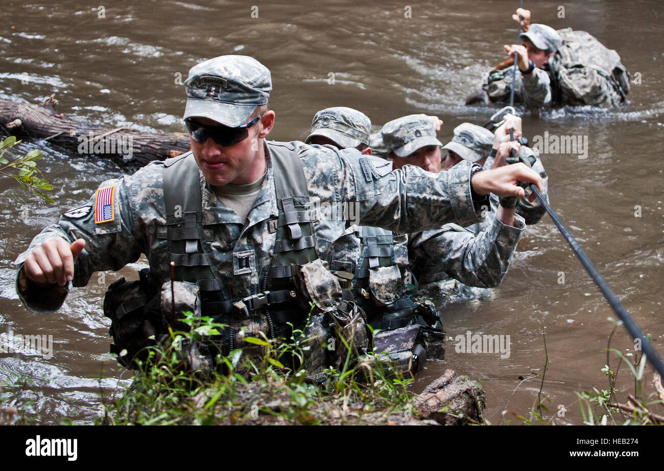 Soldiers from the 6th Ranger Training Battalion cross the water and ...