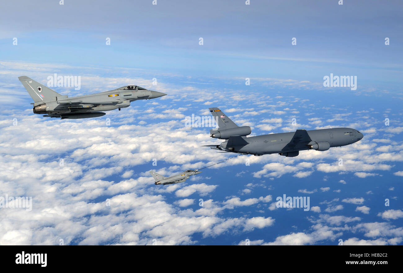 305th air m hi-res stock photography and images - Alamy