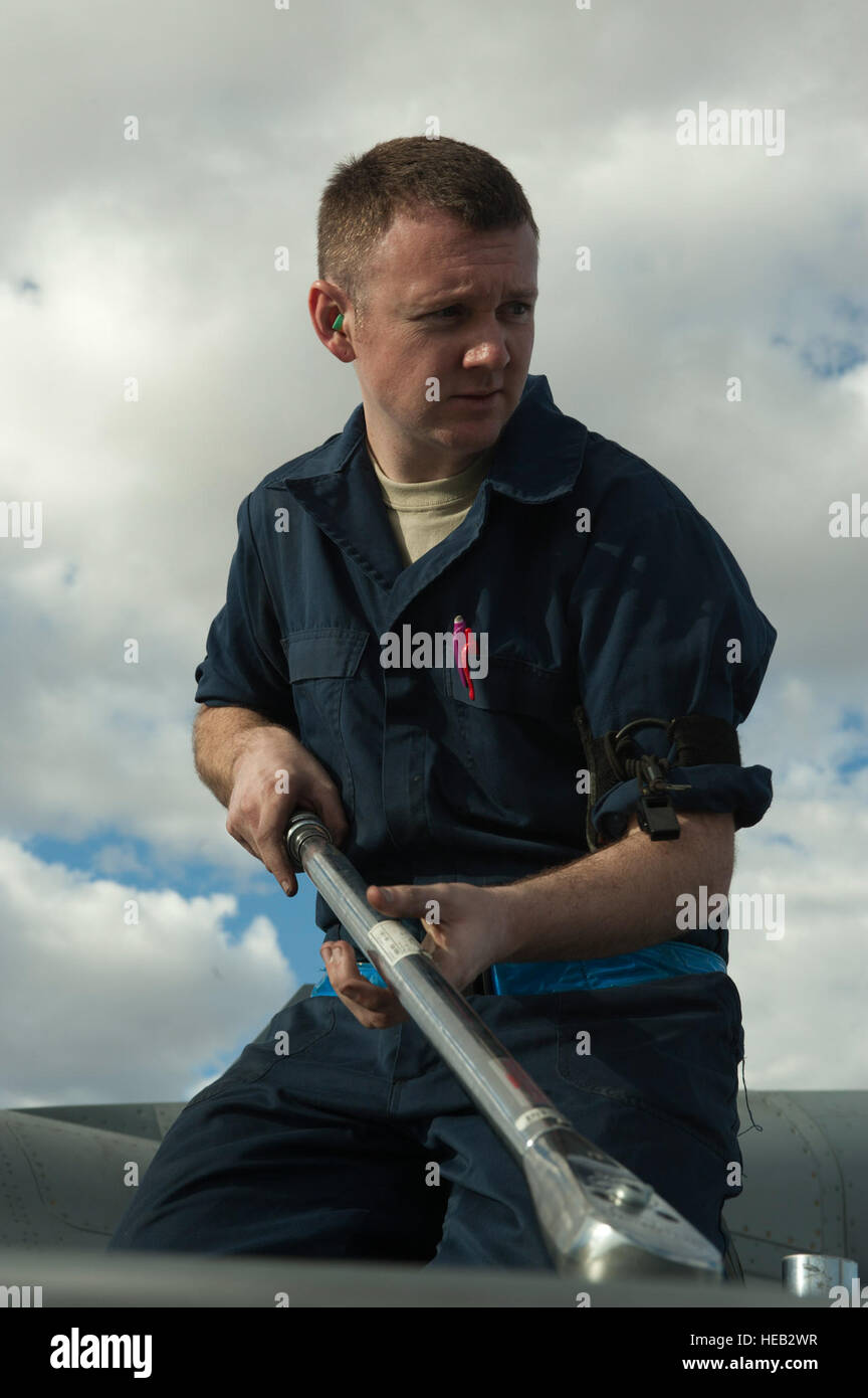 Torque force hi-res stock photography and images - Alamy