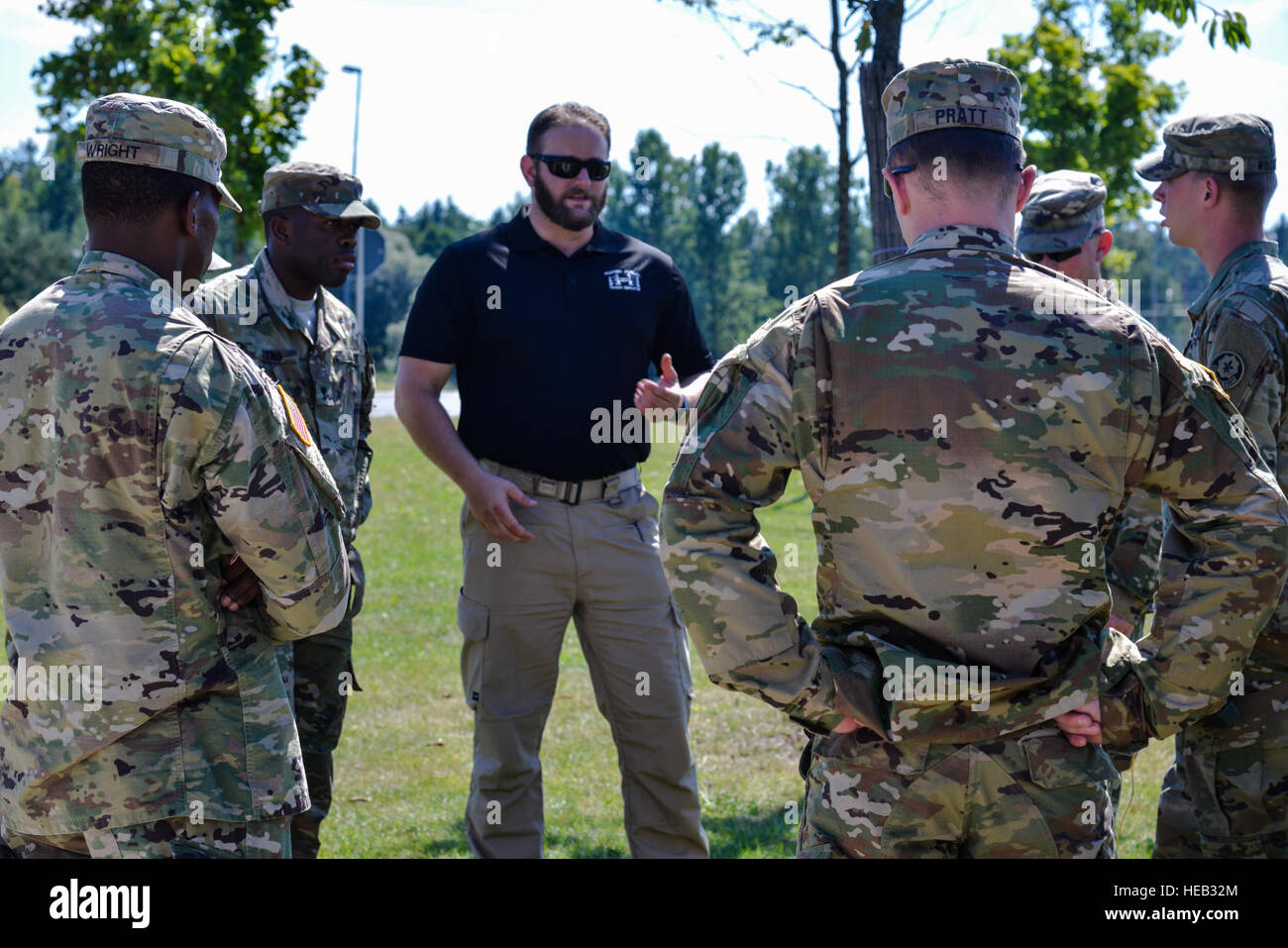 U.S. Soldiers, assigned to the regimental Engineer Squadron, 2nd ...